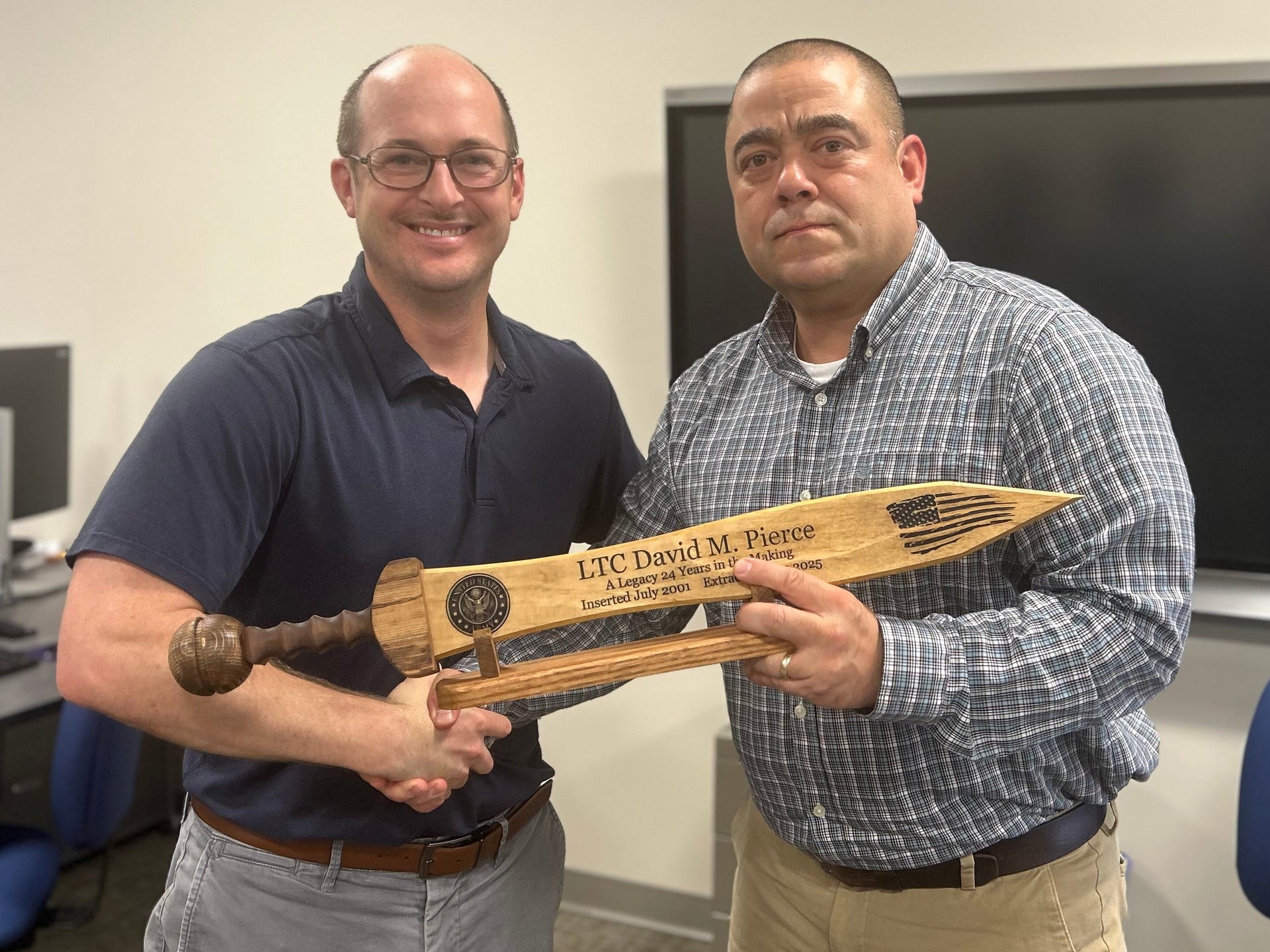 PCSgifts.com - Handcrafted and personalized military gifts.